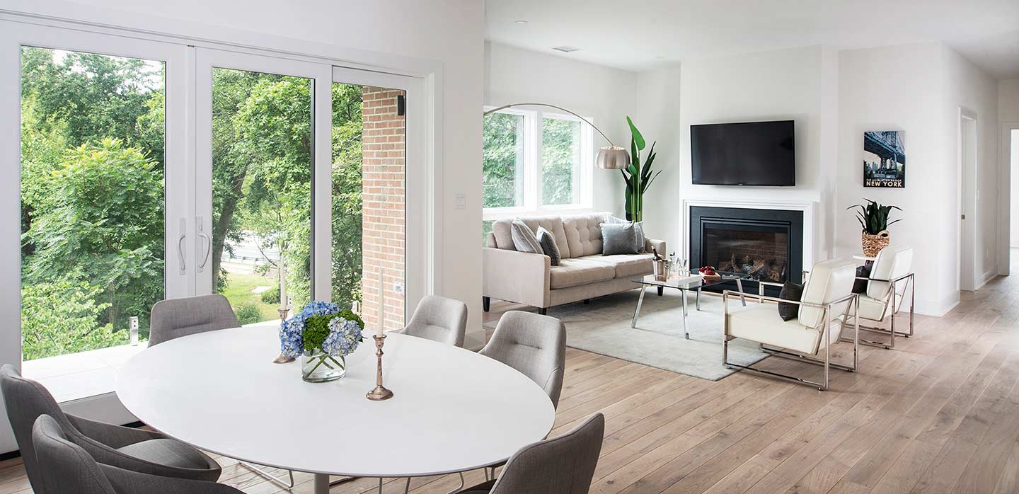 Residences | Colonial Court